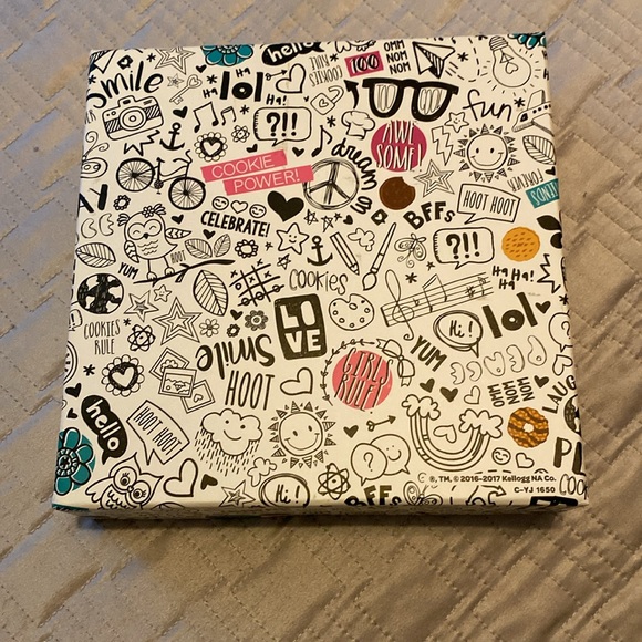 Girl Scouts | Bags | Brand New Girl Scout Laptop Bag And Desk Organizer ...
